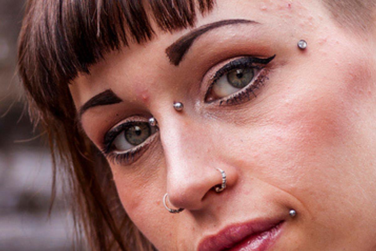 Bridge Piercing Healing Tips and Healing Time- Caring for a Bridge Piercing