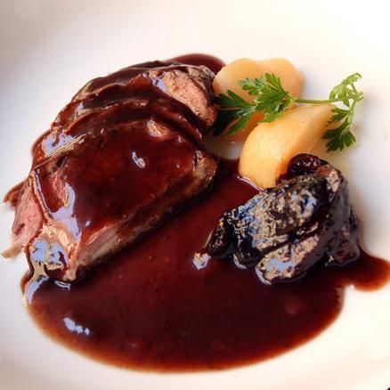 How to make port sauce - 5 steps