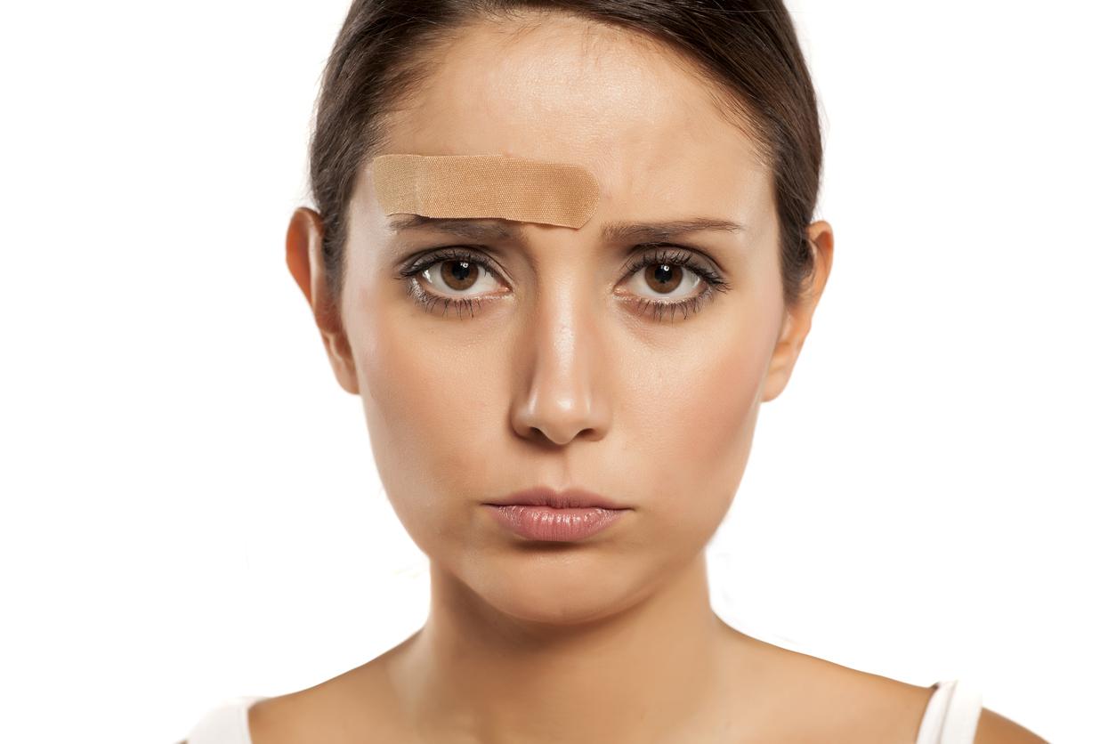 How to Prevent Ingrown Eyebrow Hairs