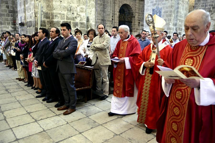 What To Wear To A Confirmation Mass