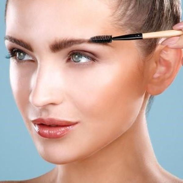 using vaseline on eyebrows